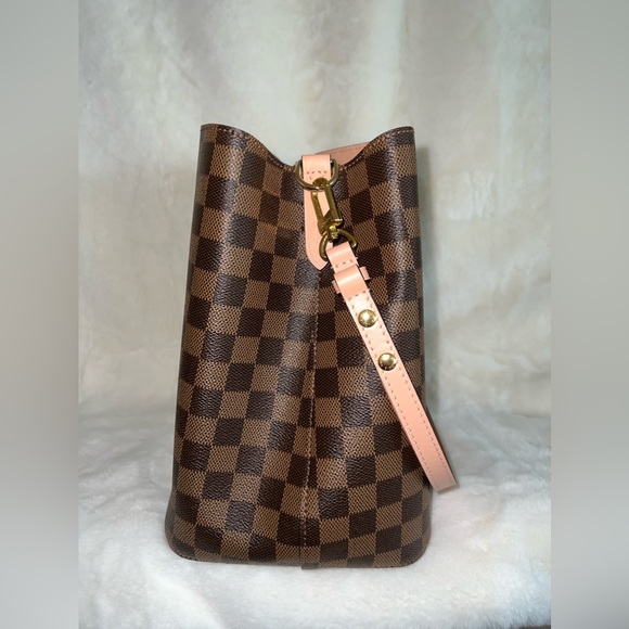 Louis Vuitton | Bags | Louis Vuitton Neonoe Mm In Damier Ebenevenus A ...